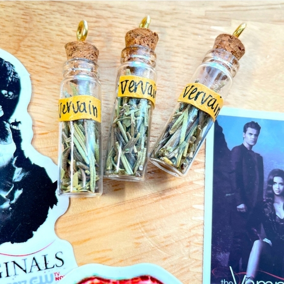 peacedbyAlise | Jewelry | New Tvd Vervain Vial Charm Tvd W Hook Glass ...